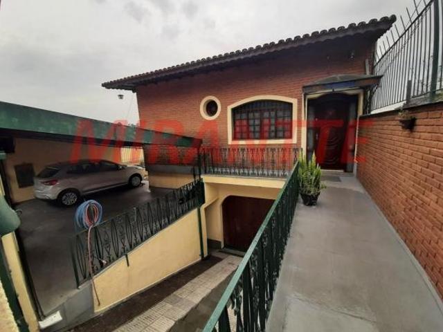 Casa terrea de 280m² com 4 quartos