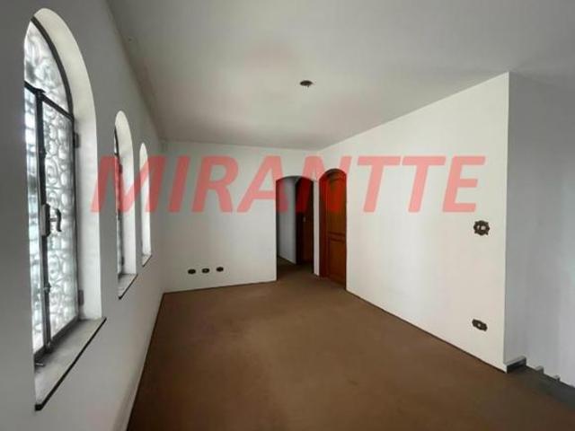 Casa terrea de 297m² com 4 quartos