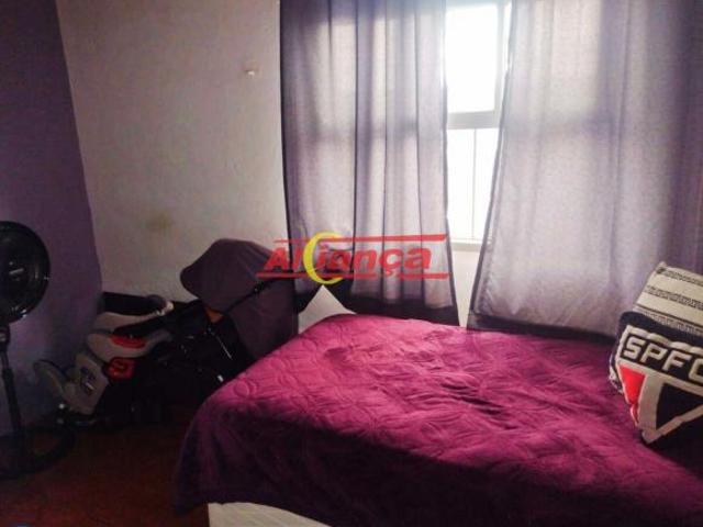 Casa Térrea de 2 Dormitórios com 1 Vaga de Garagem ? Próxima à Praça Oito de Dezembro