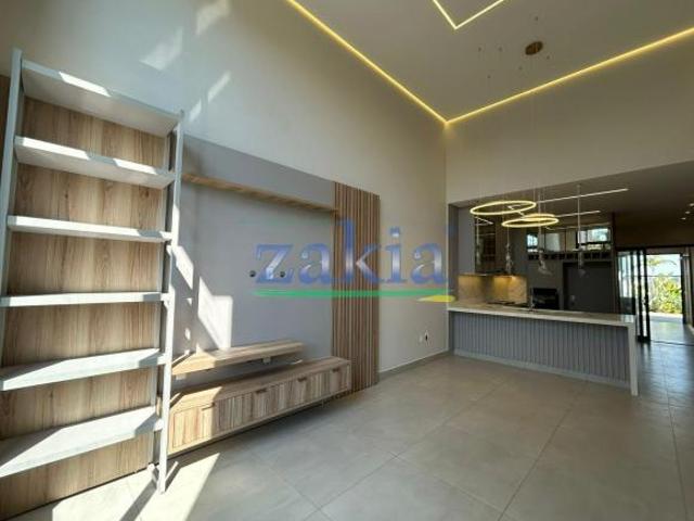 Casa térrea de 300 m² | 3 dorms, 1 suíte com closet, 2 demi | Recanto das Águas