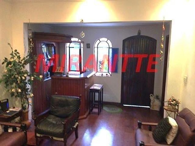 Casa terrea de 300m² com 4 quartos