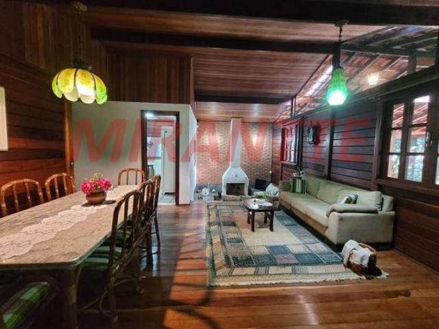 Casa terrea de 300m² com 3 quartos