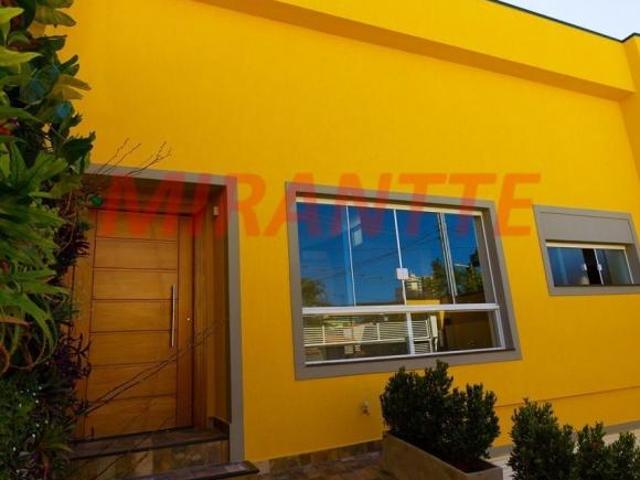 Casa terrea de 300m² com 3 quartos