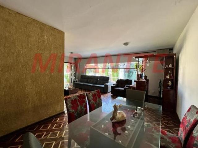 Casa terrea de 301m² com 3 quartos