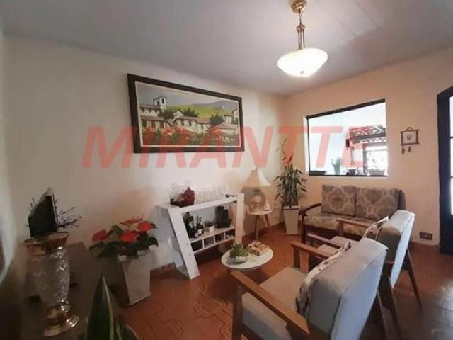 Casa terrea de 303m² com 3 quartos