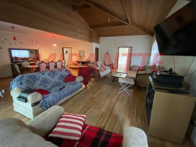Casa terrea de 317m² com 3 quartos