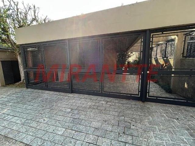 Casa terrea de 318m² com 5 quartos