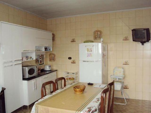 Casa terrea de 322m² com 3 quartos