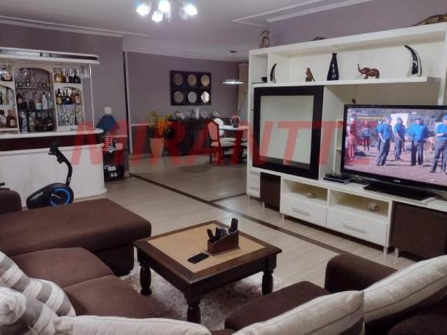 Casa terrea de 326m² com 3 quartos