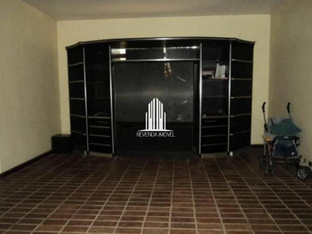 Casa Térrea de 329m² com 4 dormr/1Suíte, 3 salas, 2 banheiros, no Morumbi