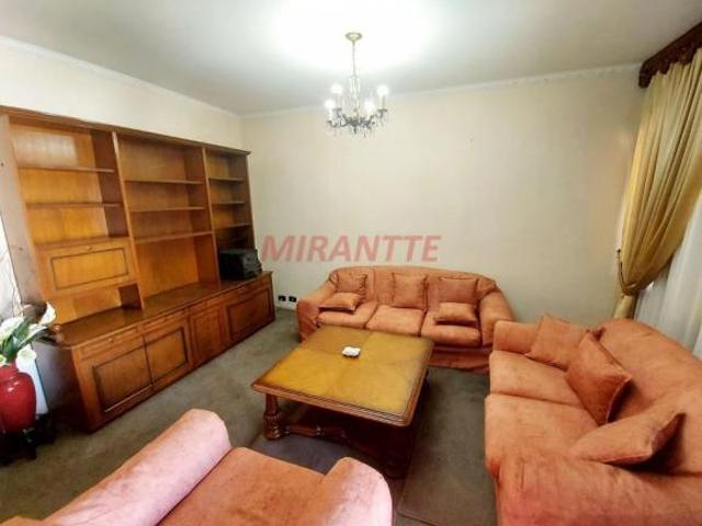 Casa terrea de 342m² com 3 quartos