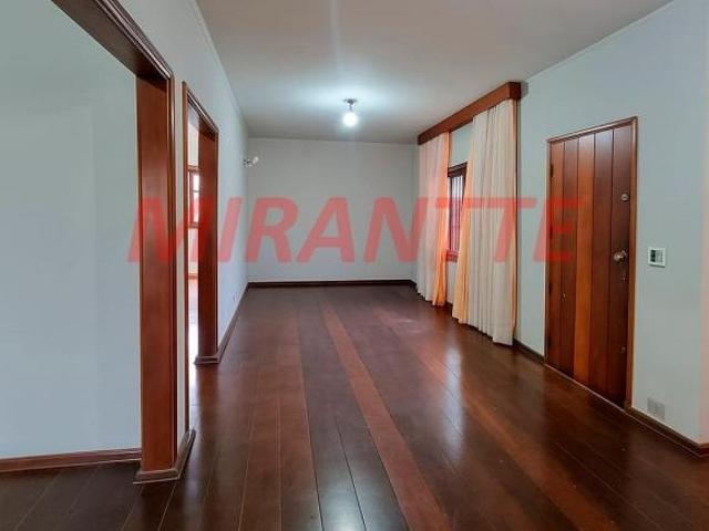 Casa terrea de 352m² com 4 quartos