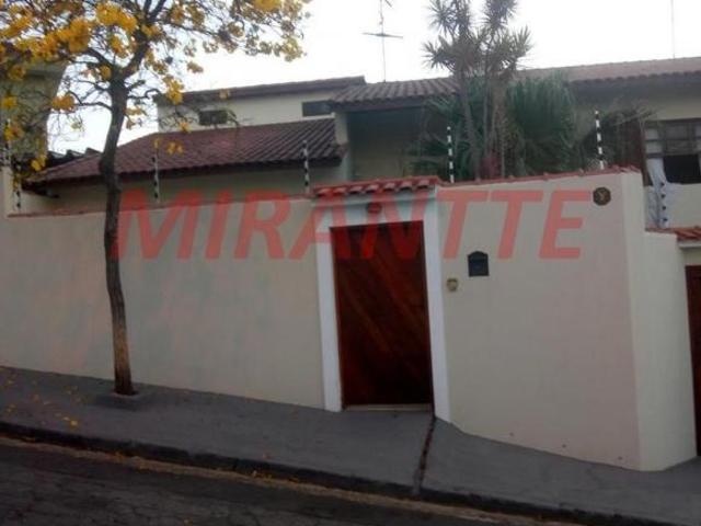 Casa terrea de 356m² com 3 quartos