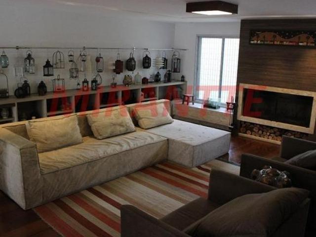 Casa terrea de 358m² com 5 quartos