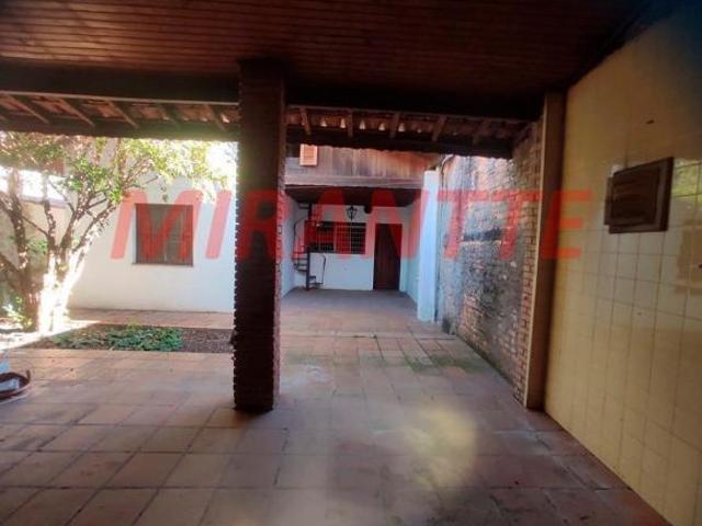 Casa terrea de 378m² com 5 quartos
