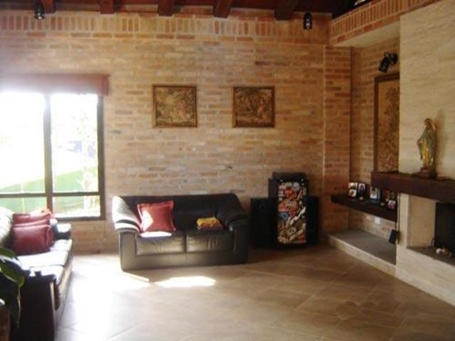 Casa terrea de 380m² com 3 quartos