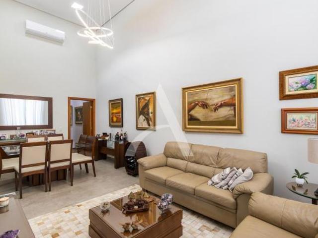 Casa Térrea de 3 dormitórios à venda no Condomínio Bella Campinas
