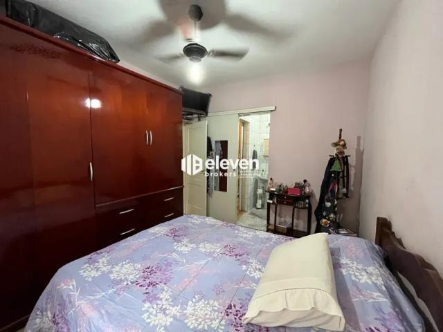 Casa Térrea Isolada à Venda na Ponta da Praia – 3 Dormitórios, Energia Solar, Quintal e 134,89 m² de