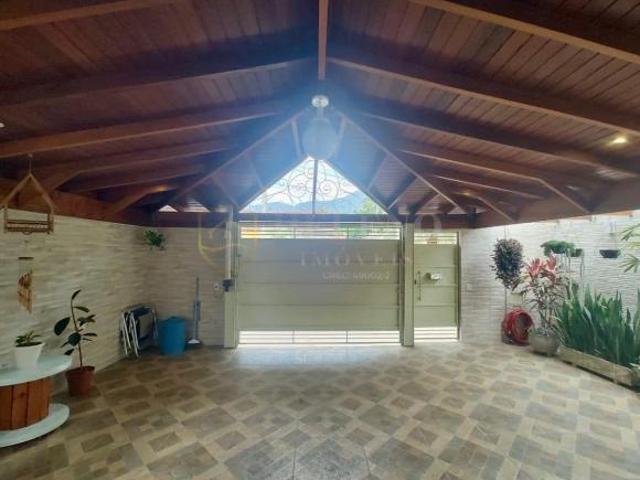 Casa Térrea de 3 dormitórios para pessoas exigentes !