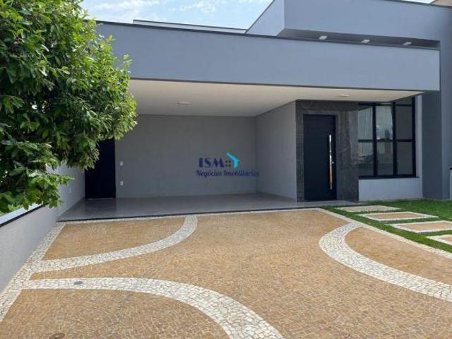 Casa Térrea de 3 Quartos com suíte a venda no Condomínio Olívio Franceschini