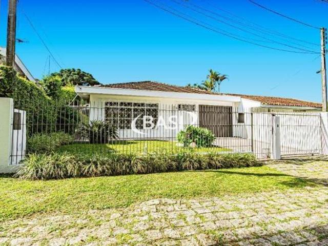 CASA TERREA DE 3 QUARTOS A VENDA NO JARDIM SOCIAL RECEM REFORMADA