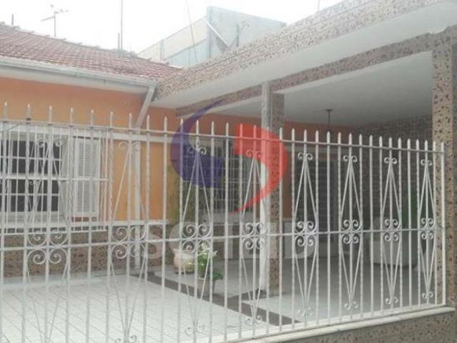 Casa térrea de vila no bairro Vila Socorro