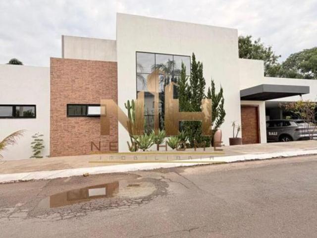 Casa Térrea de Alto Padrão ? 4 Suítes no Belvedere Green, Jardim Botânico 1.800 m²