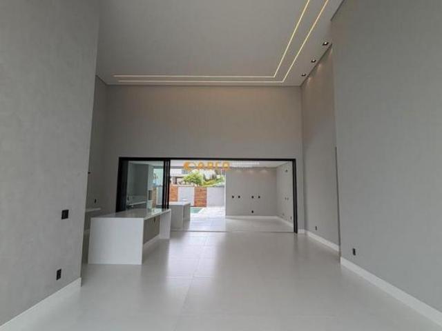 Casa térrea de alto padrão Vivant Urbanova