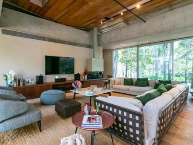 Casa térrea de alto padrão à venda no Condomínio Fazenda Boa Vista em Porto Feliz SP