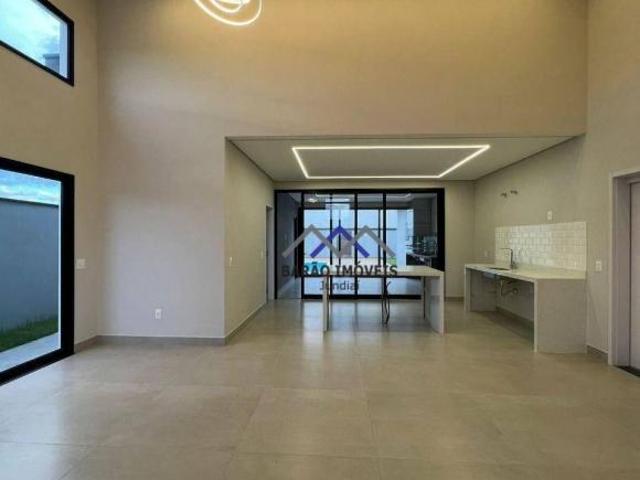 Casa Térrea de Alto Padrão à Venda no Condomínio Residencial Cambarah Jarinú