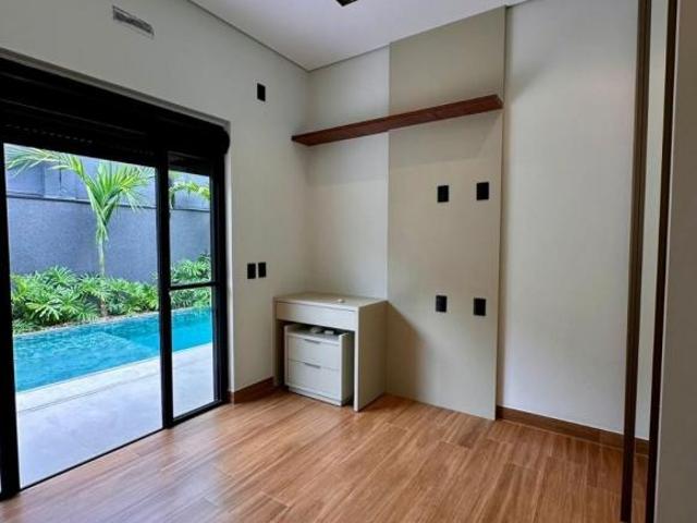 Casa Térrea de Alto Padrão | Condomínio Villa da Mata