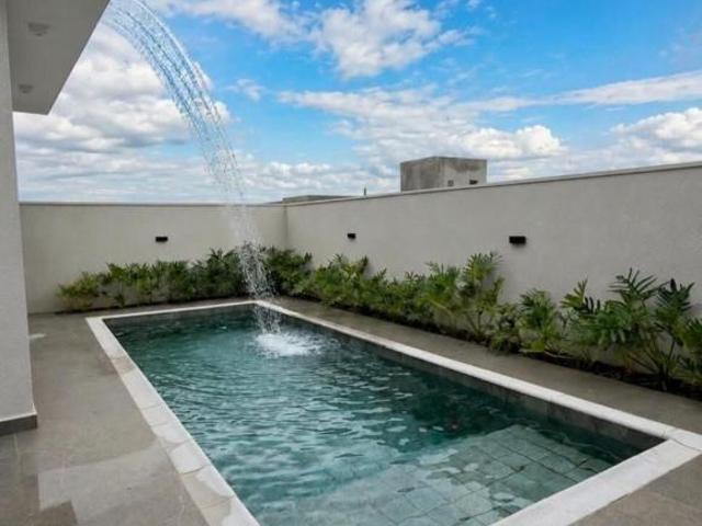 CASA TÉRREA DE ALTO PADRÃO | ROYAL BOULEVARD