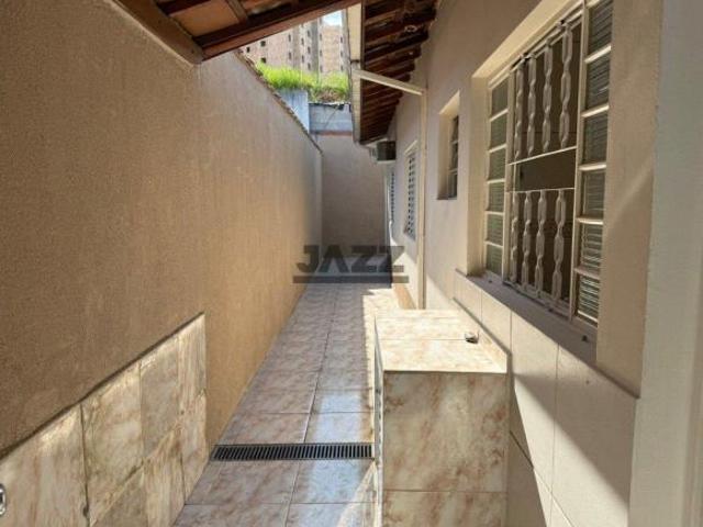 Casa térrea de condomínio fechado em Jacareí 2 Quartos