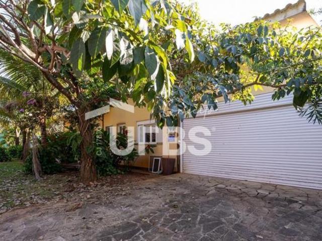 Casa Térrea de Esquina no Jardins Verona, 3 suítes