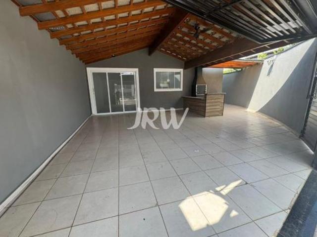 CASA TERREA DE ESQUINA A VENDA NO BAIRRO JARDIM COLIBRIS NA CIDADE DE INDAIATUBA SP