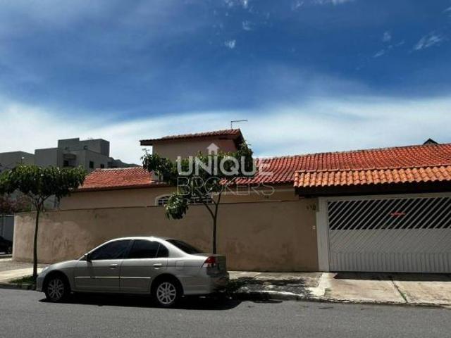 Casa térrea de esquina a venda no Pq. da Represa Jundiaí SP