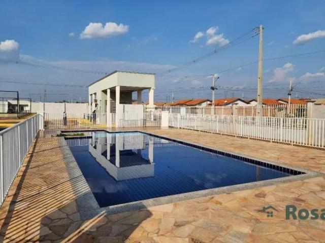 Casa térrea de esquina, adaptada PNE