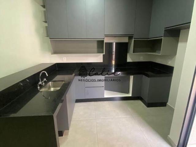 Casa Térrea de esquina com 165 m² e 3 suítes no Vila Romana R$ 1.280.000,00