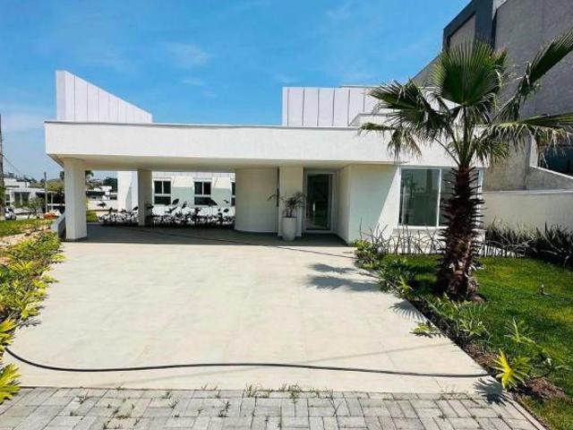 Casa Térrea de Esquina | 3 Suítes | Arquitetura Contemporânea | Condomínio Aruã Brisas | Alto Padrã
