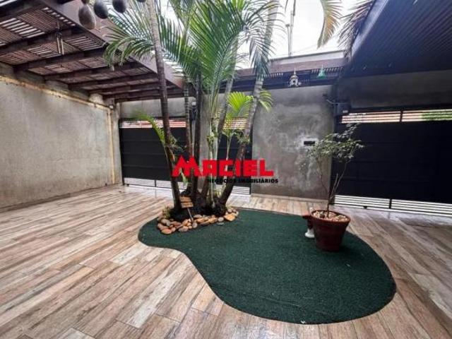 Casa Terrea de lote inteiro no residencial União