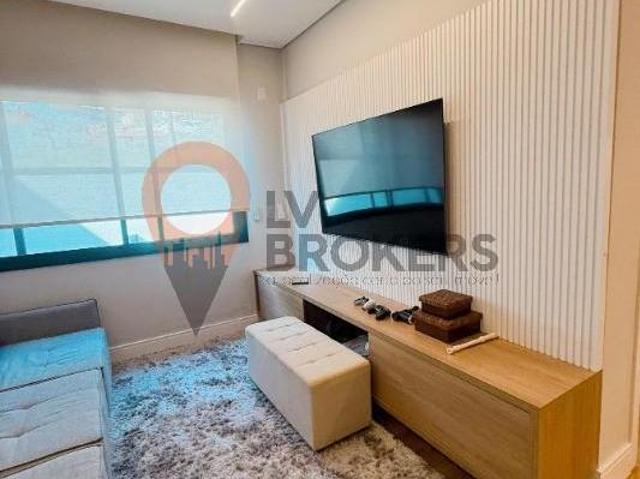 CASA TÉRREA DE LUXO COM DOIS LOTES 4 SUITES COM PISCINA NO CONDOMINIO MOSAICO ESSENCE