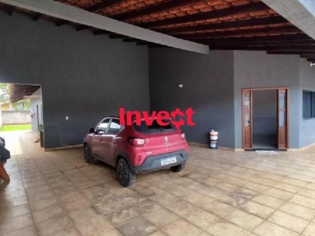 Casa Térrea, Dentro de Condomínio, 4 Quartos, Lote de 800m² no Conjunto 06 em Arniqueiras