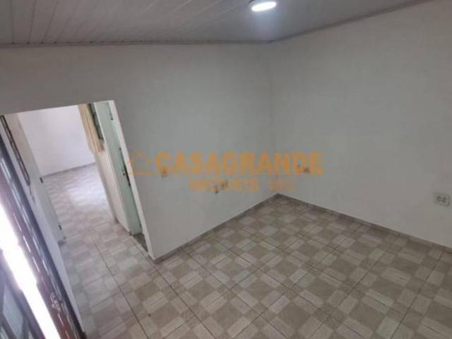 Casa Térrea + Edícula no São Judas Tadeu