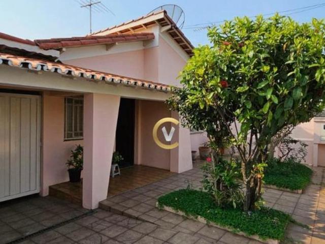 Casa térrea em Valinhos na Vila Santana