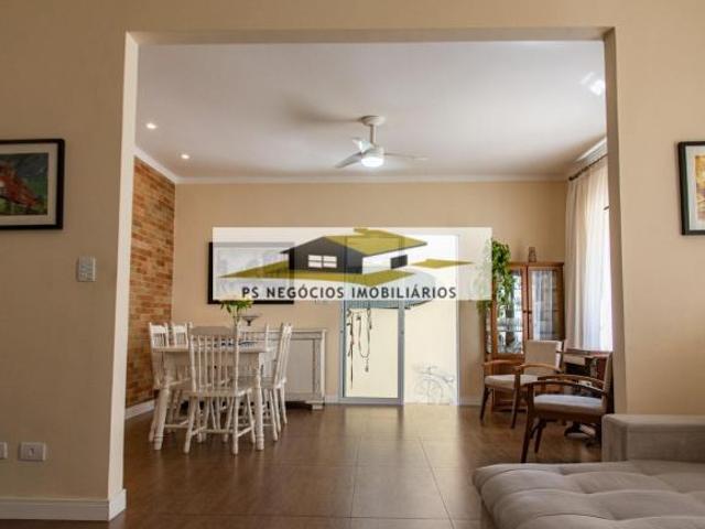 Casa Térrea em Vila a venda no Cambuci