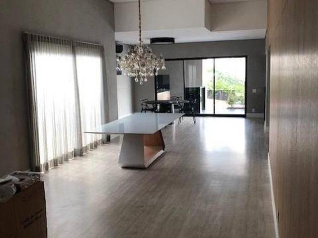 Casa térrea em Alphaville, 330 m² por R$ 2.000.000 Votorantim/SP