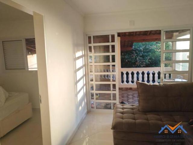 CASA TÉRREA EM ARUJÁ