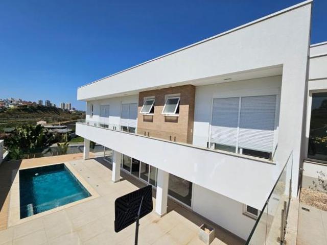 Casa Térrea em condomínio, à venda, em Jundiaí Loteamento Jardim Atenas