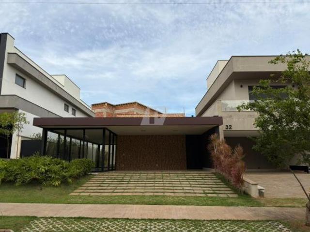 Casa térrea em condomínio à venda em Piracicaba SP 3 quartos, 3 suítes, 5 banheiros, 4 vagas na Vi