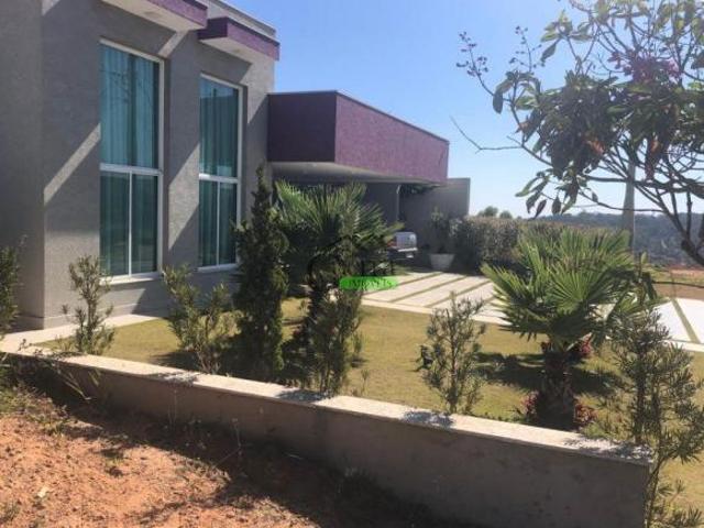 CASA TÉRREA EM CONDOMÍNIO ALTO PADRÃO